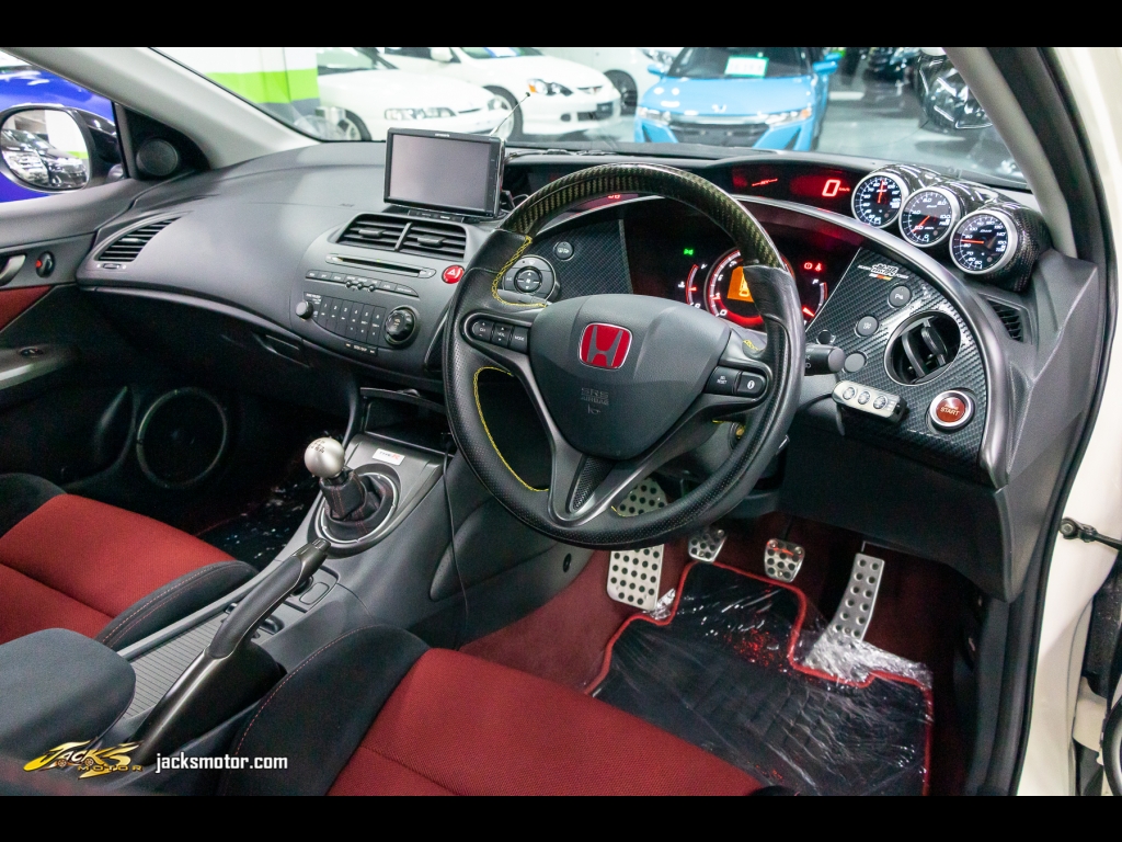 積時汽車(香港)有限公司