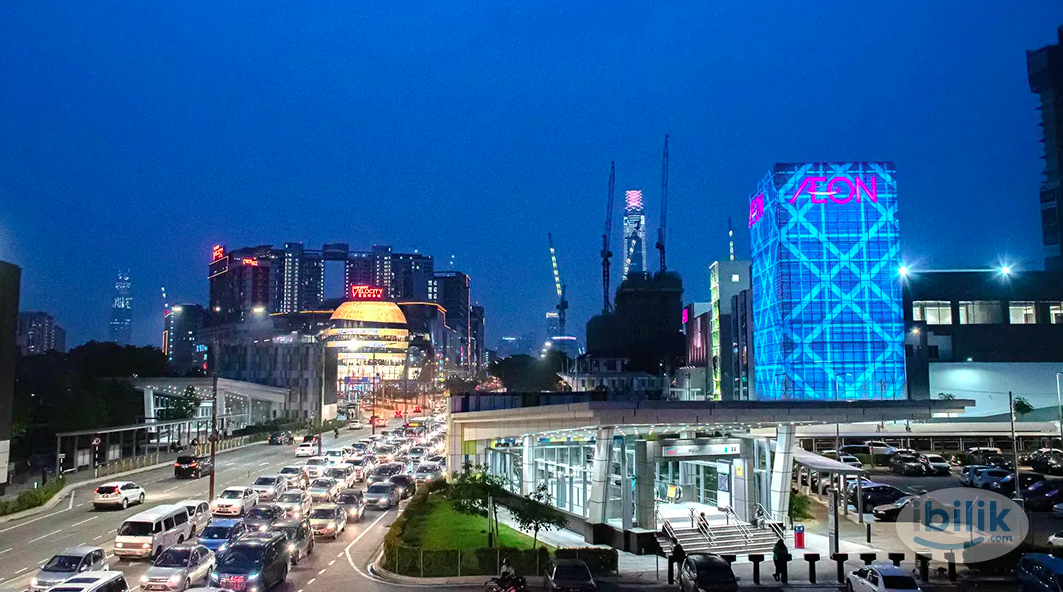 Smoke? Balcony TRX MRT Maluri Sunway Velocity AEON Cheras LAVILE 829 ...