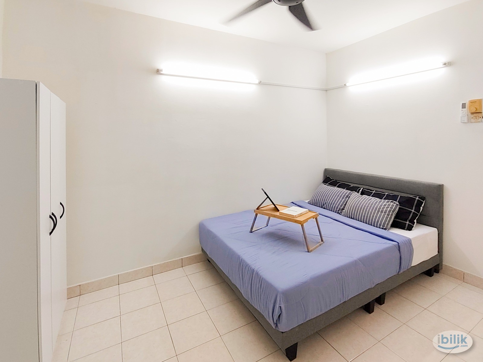 Fully-Furnished Middle Room with Window & AC at Palm Spring, Kota ...