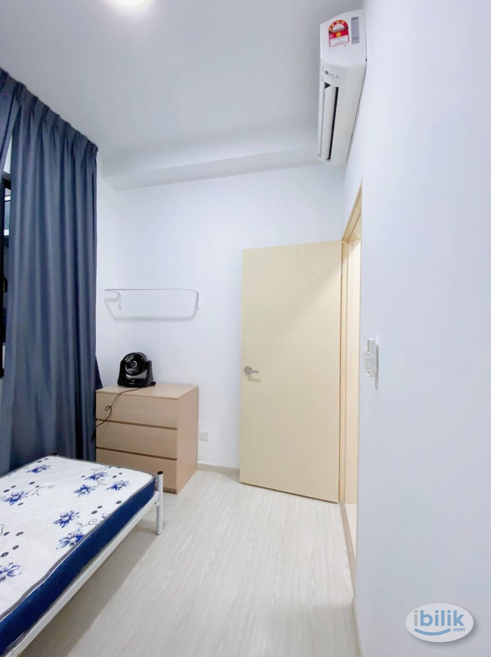 Fully furnished Single room | Linked bridge to LRT Station, 5 stations ...