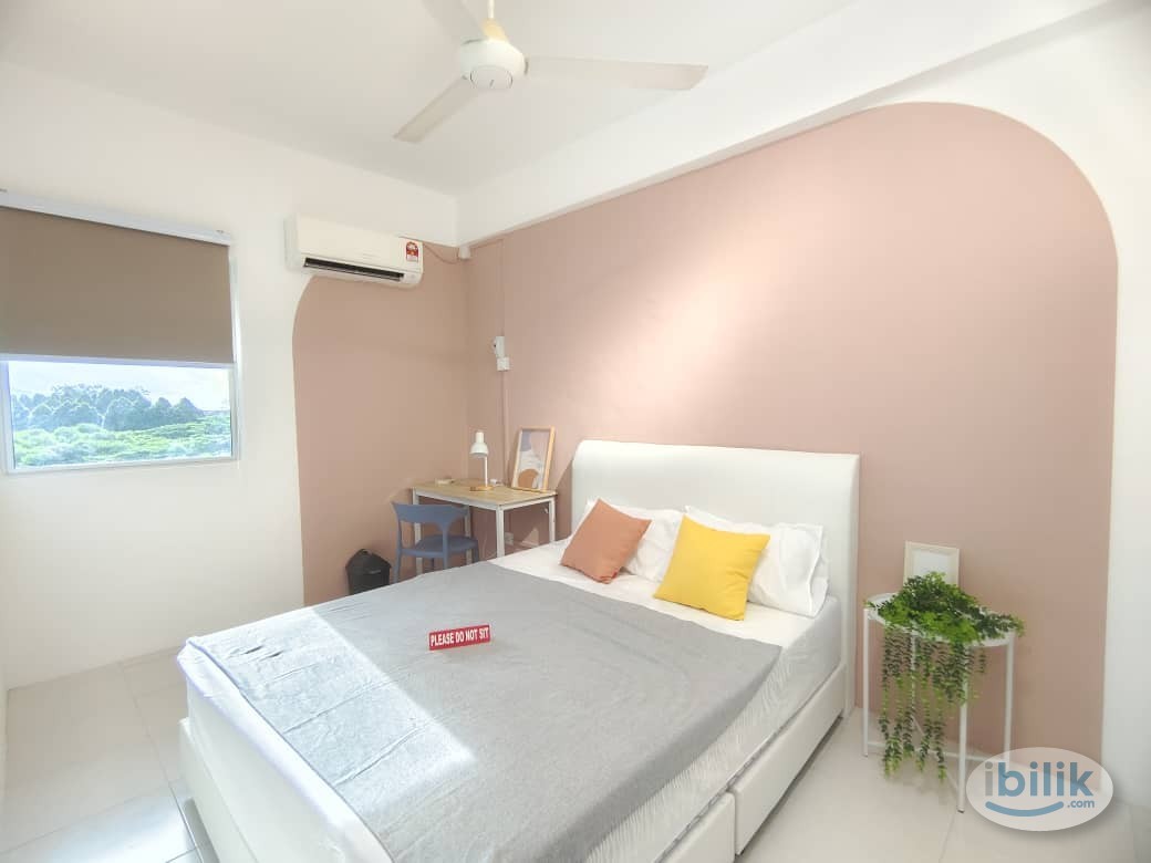 Middle Room with Car Park at Bagan Ajam, Raja Uda, Butterworth, Perai ...