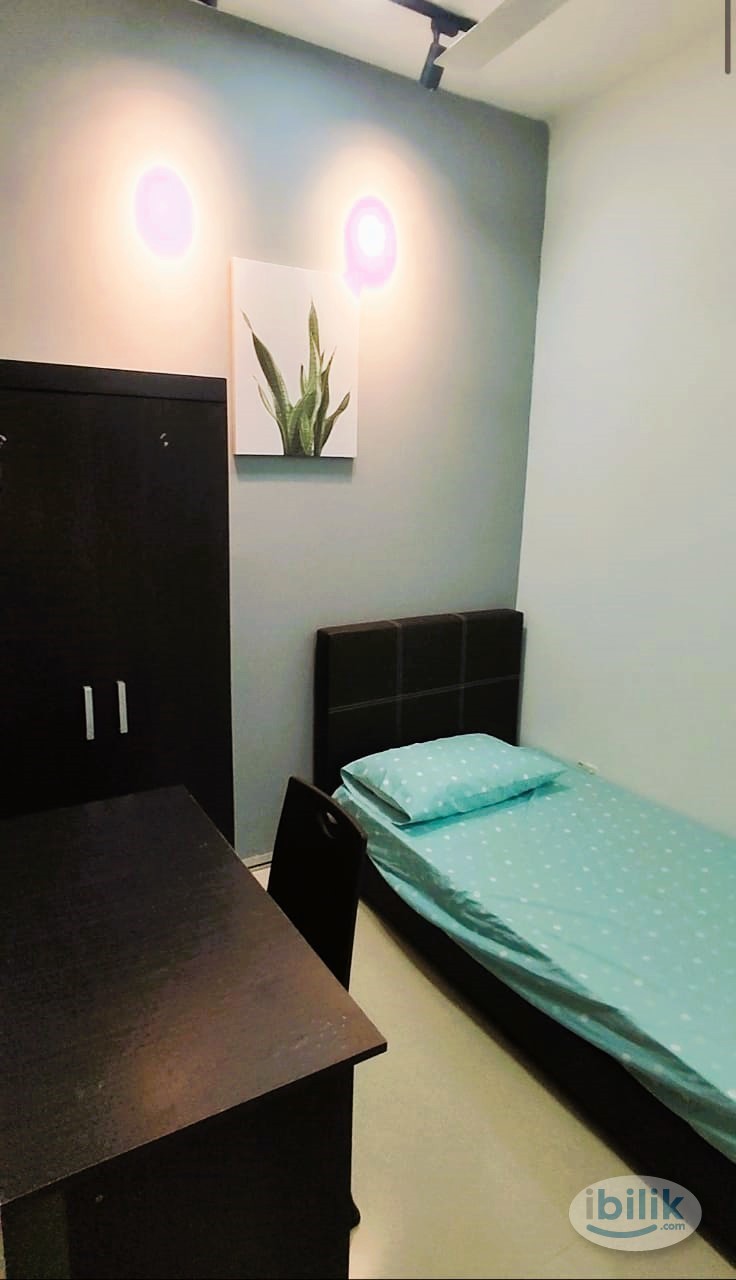 🔥FEMALE ONLY, Fully Furnished Cozy Room, Low Deposit🔥 at Duta Ria Condo ...