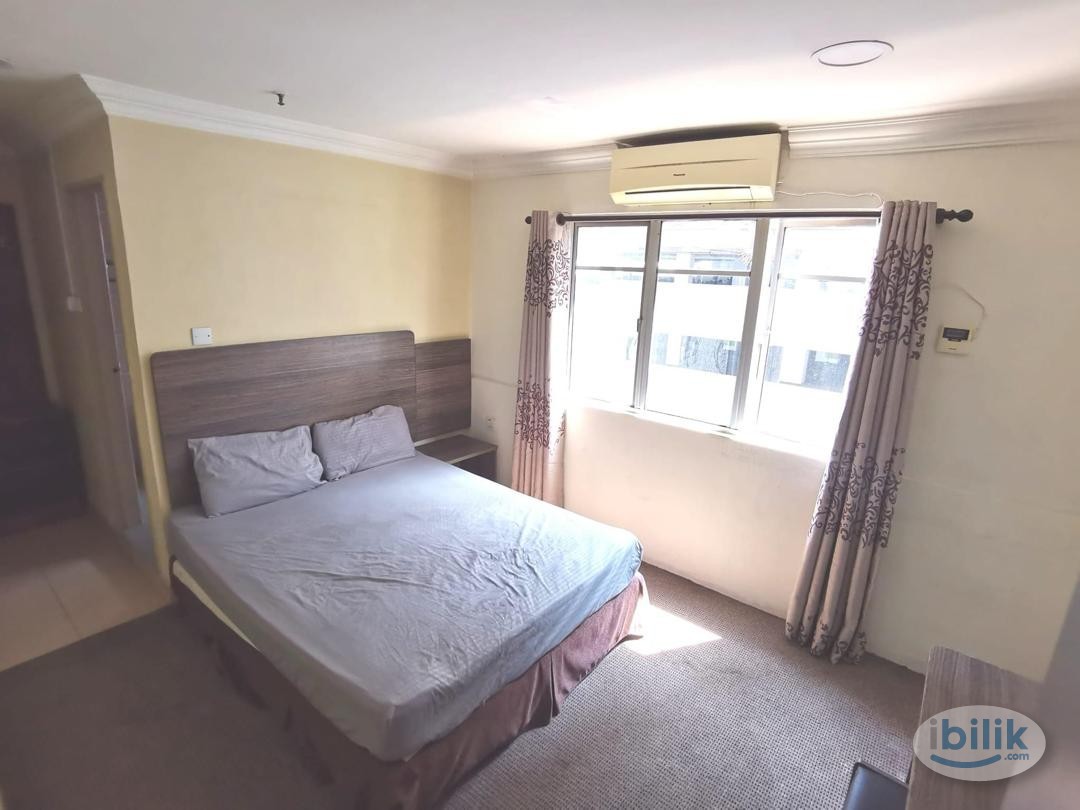 ZERO DEPOSIT PROMOTION 5 min walk to Berjaya Times Square Master room ...