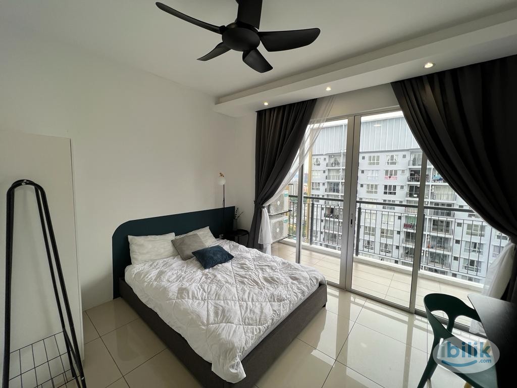 Male Unit Balcony Room Fully Furnished @ Platinum Splendor Residensi ...