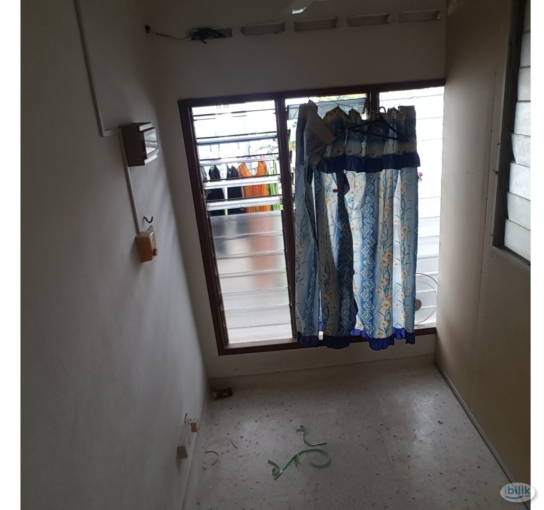 Middle Room at Goodyear Court 6, UEP Subang Jaya - Room For Rent in