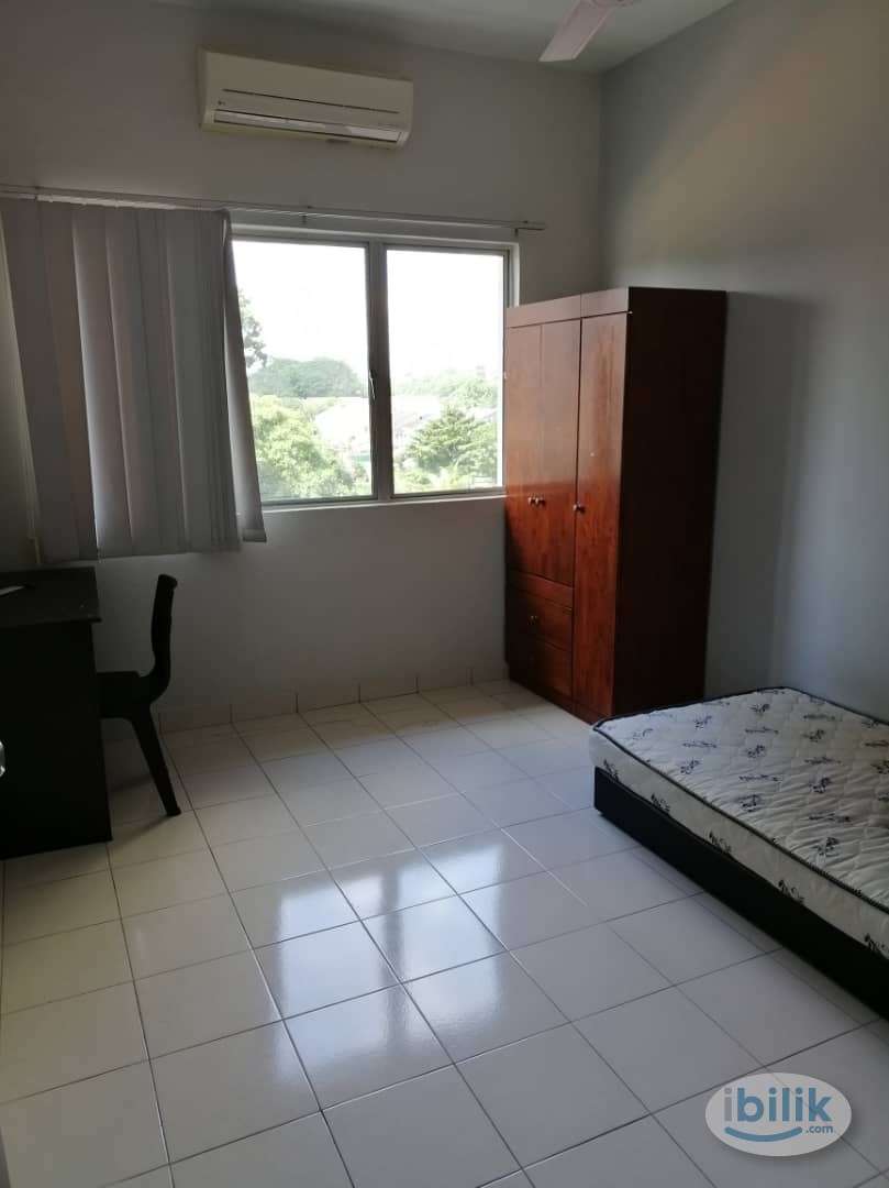 Suriamas Condo, Medium Room Fully Bandar Sunway, Sunway Pyramid, Subang ...