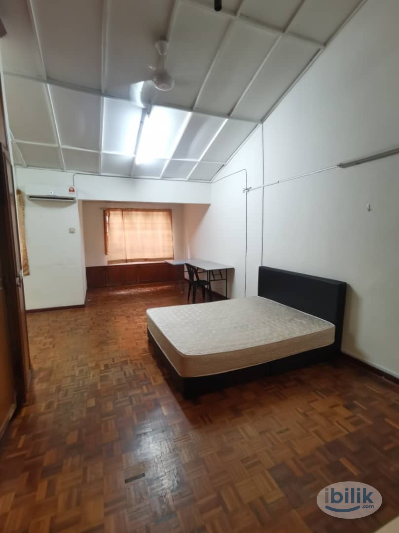 (Zero Deposit) Master Room at SS20 Damansara Kim, Damansara Utama ...