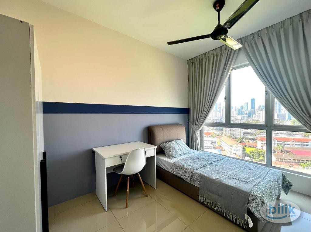 Middle Room at Platinum Splendor Residensi, Kuala Lumpur - Room For Rent in