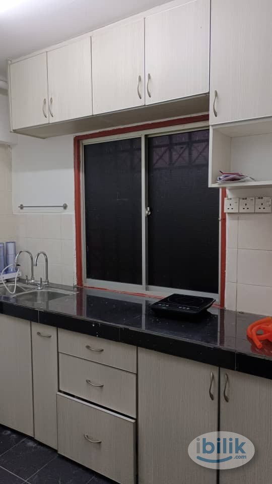 Single Room at Gugusan Dedap, Kota Damansara - Room For Rent in
