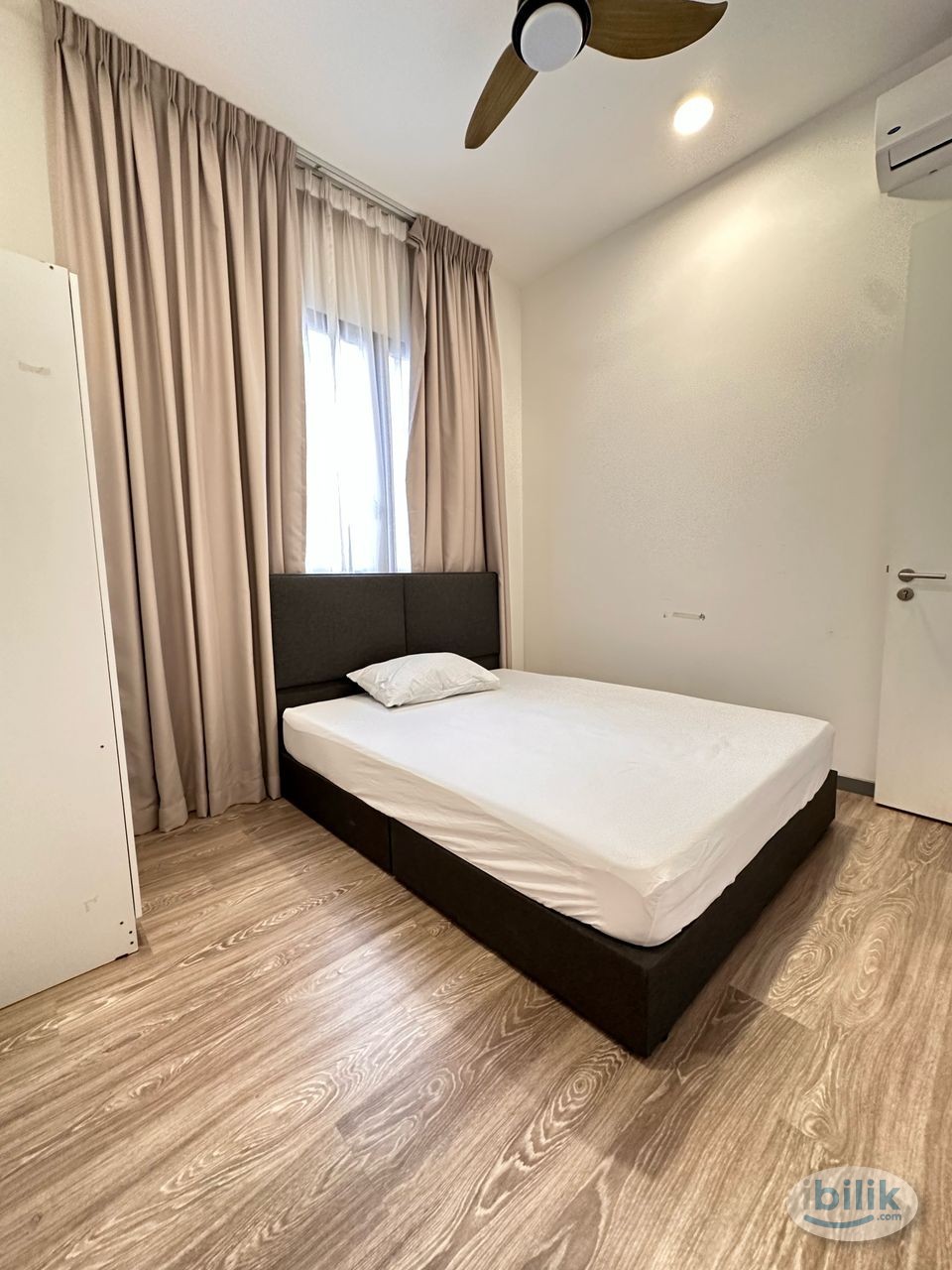 Medium Room at South Link Lifestyle Apartments, Bangsar South - Room ...