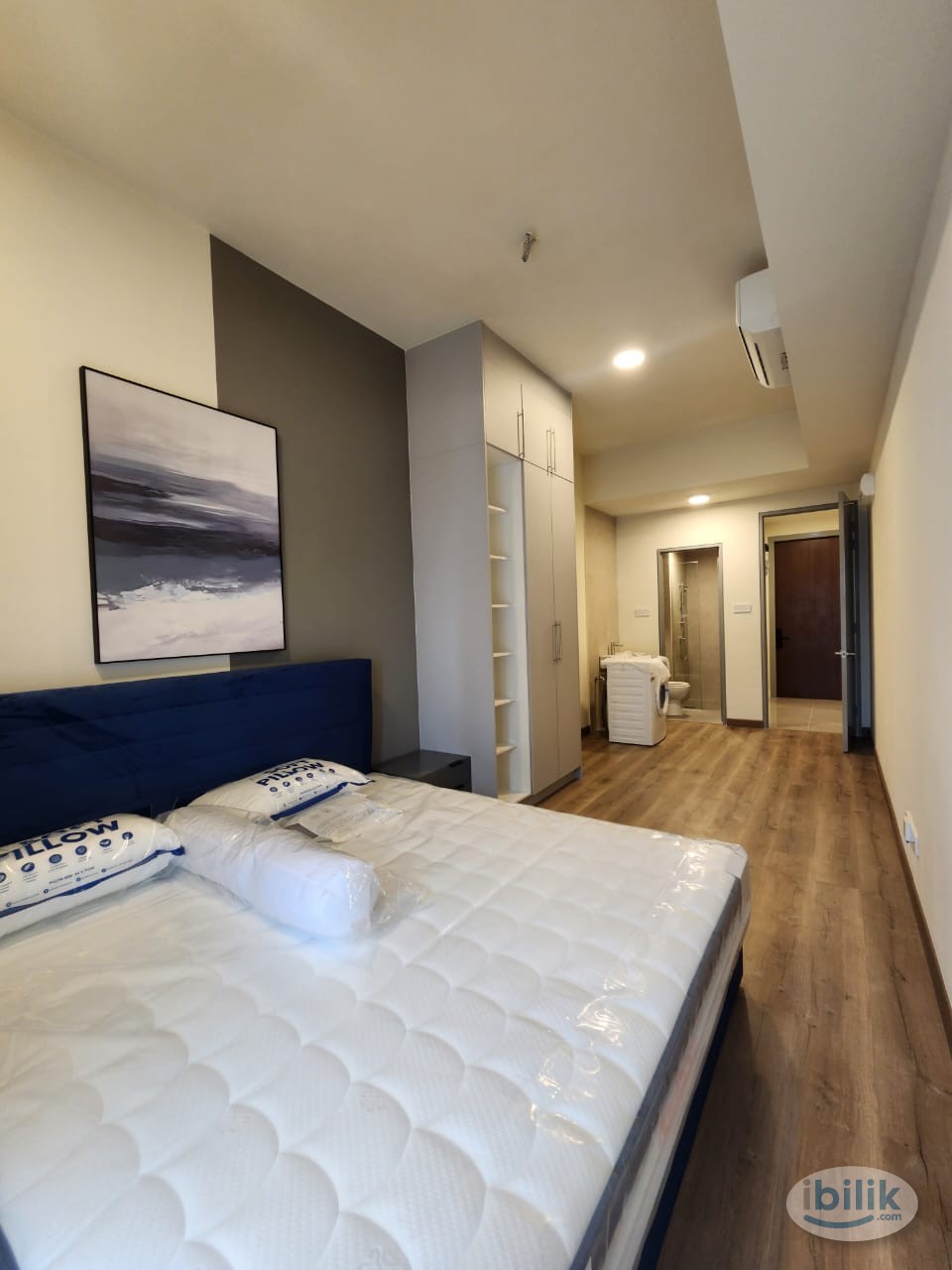 SRI PETALING @ STUDIO ROOM @ 8TH & STELLAR - Room For Rent in