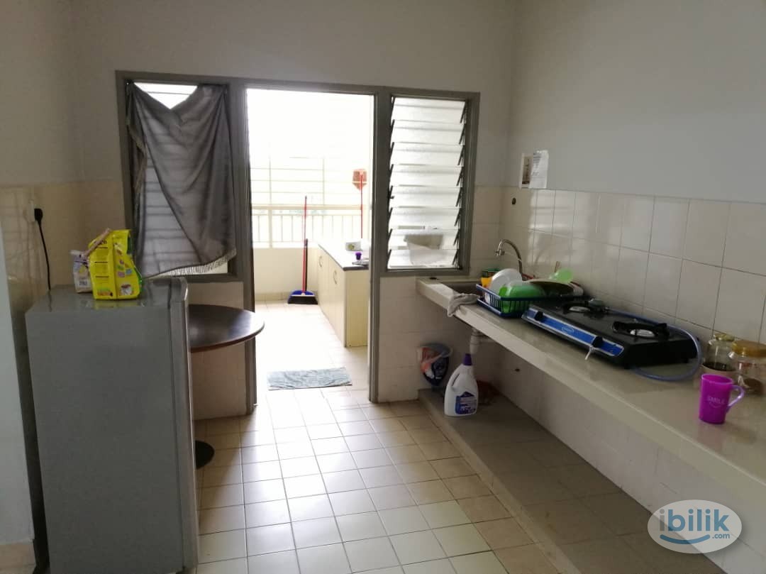 Suriamas Condo, Small and Medium Room Fully Bandar Sunway, Sunway ...