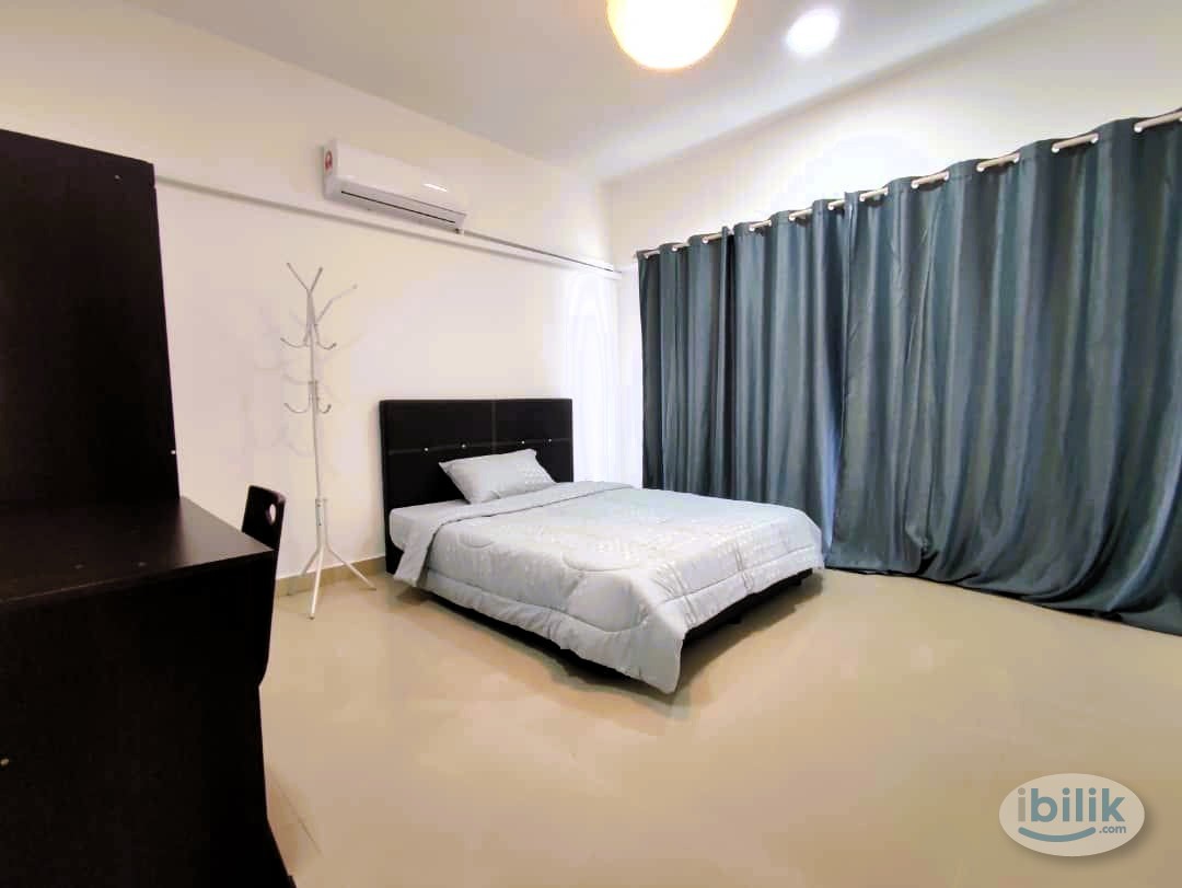 🔥FEMALE ONLY, Fully Furnished Balcony Big Queen Size Bedroom, 10 mins ...