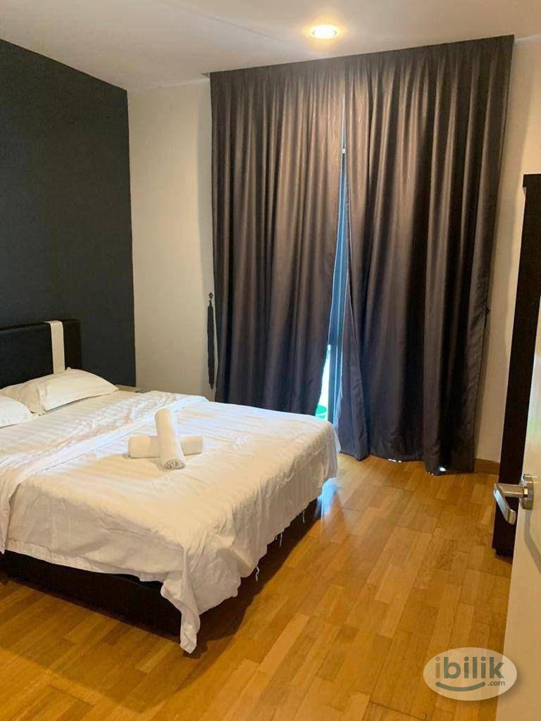 Middle room for rent for female - Room For Rent in