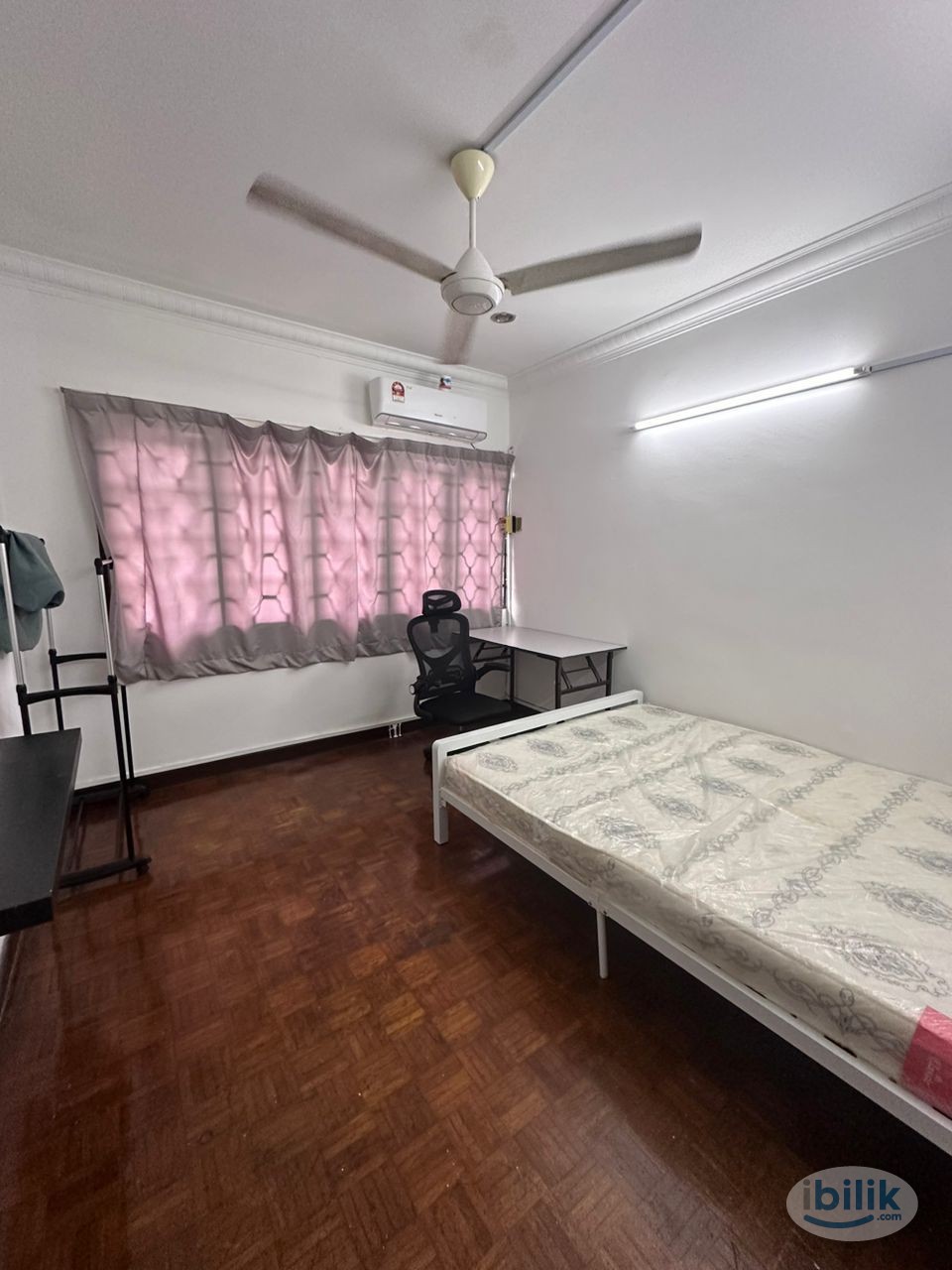 🤩Low Deposit🤩SECTION 14 PETALING JAYA MIDDLE ROOM FOR RENT🎏🎏5 MIN ...