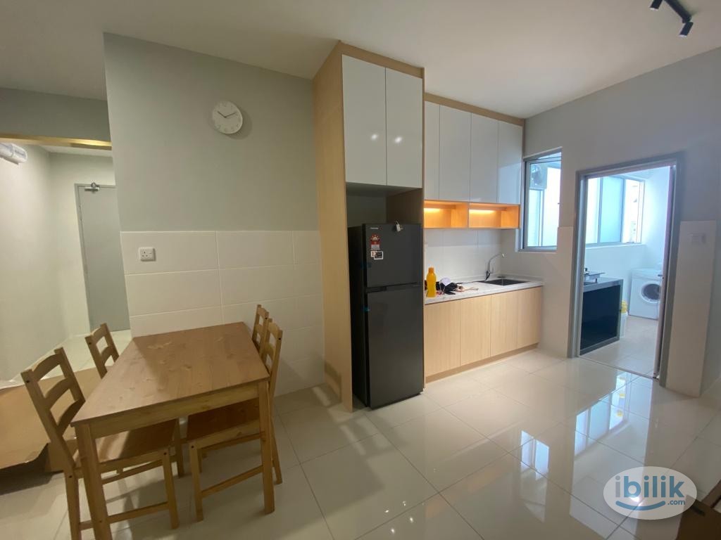 Master Room at PV18 Residence Platinum Lake City, Setapak - Room For ...