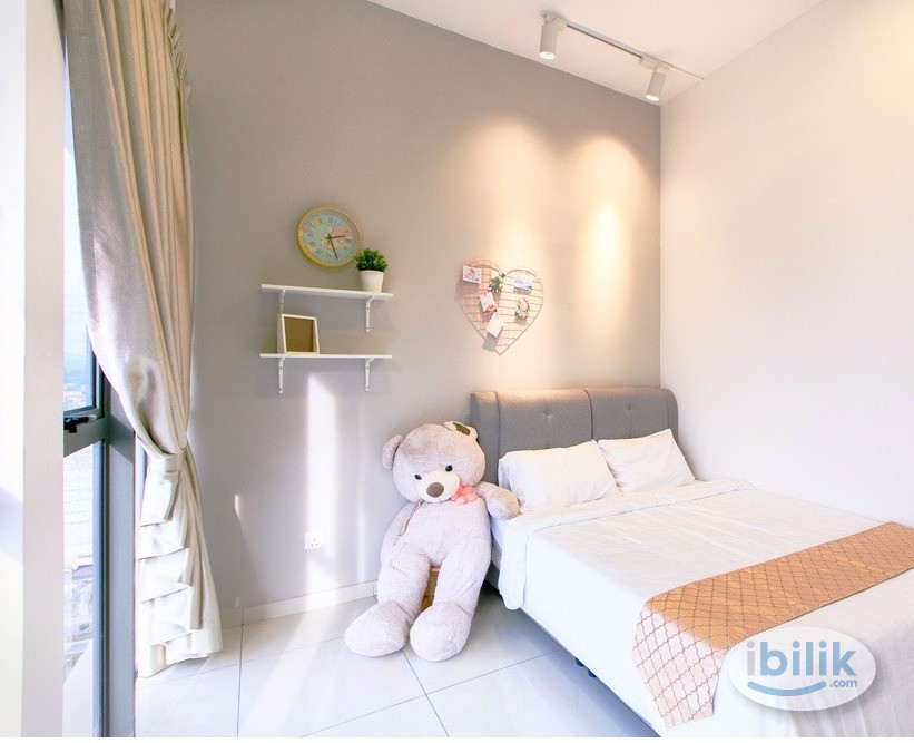 MRT Taman Connaught Eko Cheras Mall UCSI Middle Room - Room For Rent in