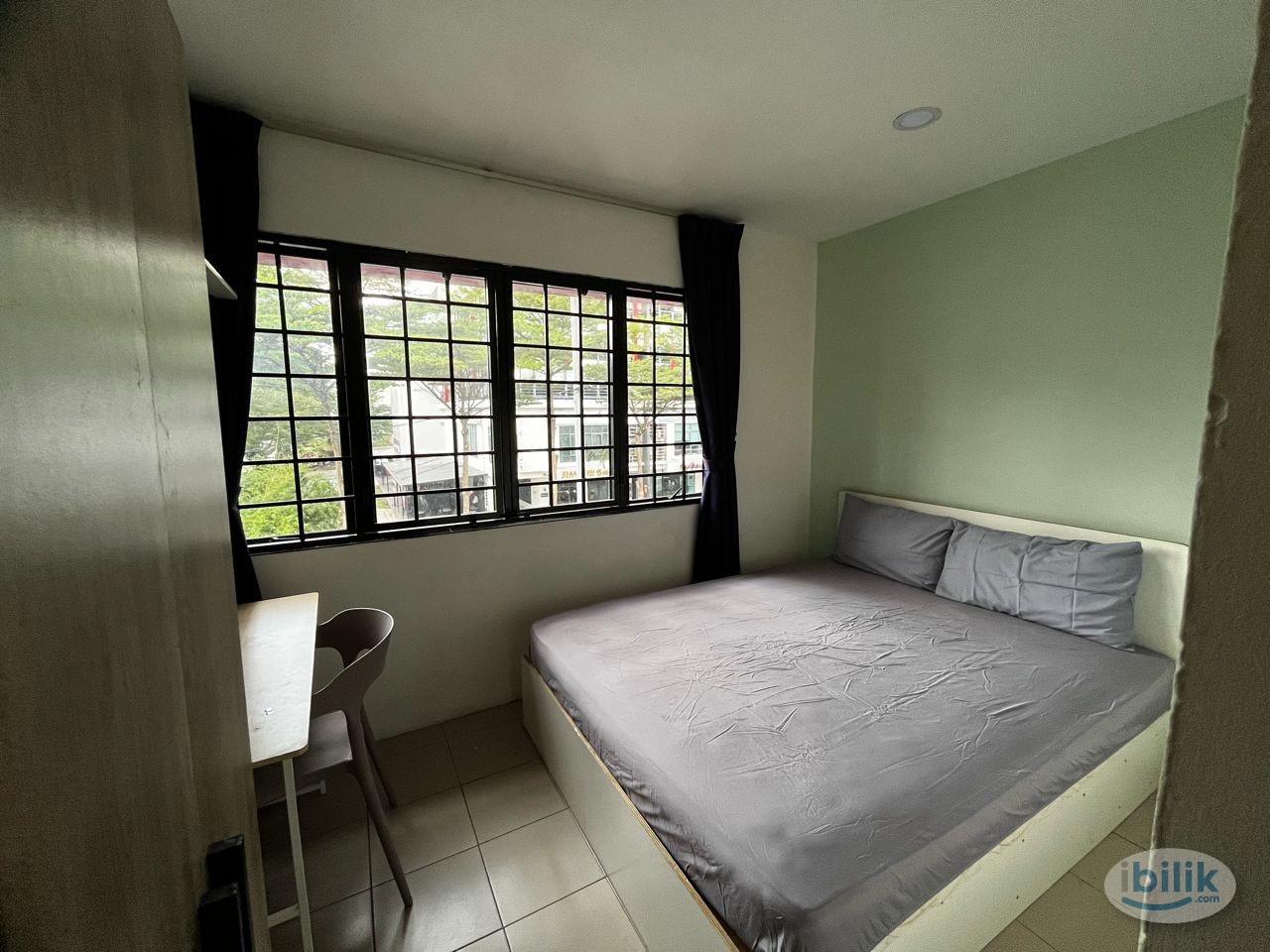 1 STATION TO (TRX) 🚡 | 8 MINS WALK TO MRT LRT MALURI 🚄🚉 - Room For Rent in