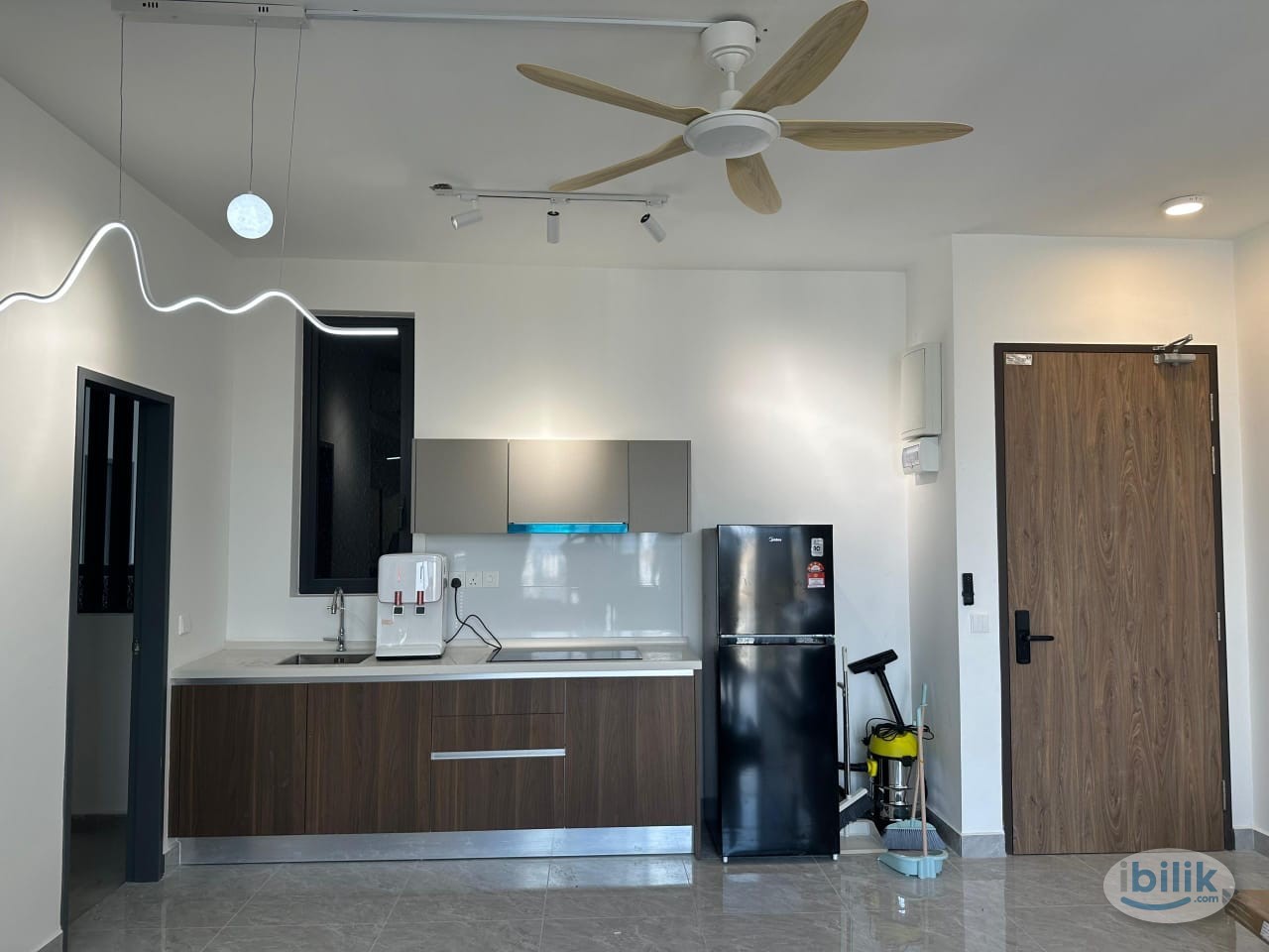 ALTRIS RESIDENCE WANGSA MAJU NEXT TO LRT SRI RAMPAI - Room For Rent in