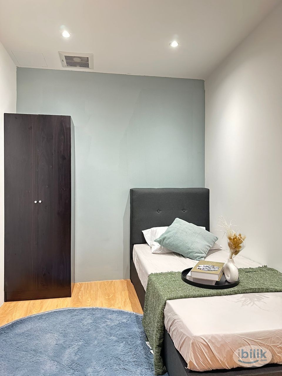 Walking distance @ BRT Mentari, single room at Q-Inn Hotel PJS 8 ...