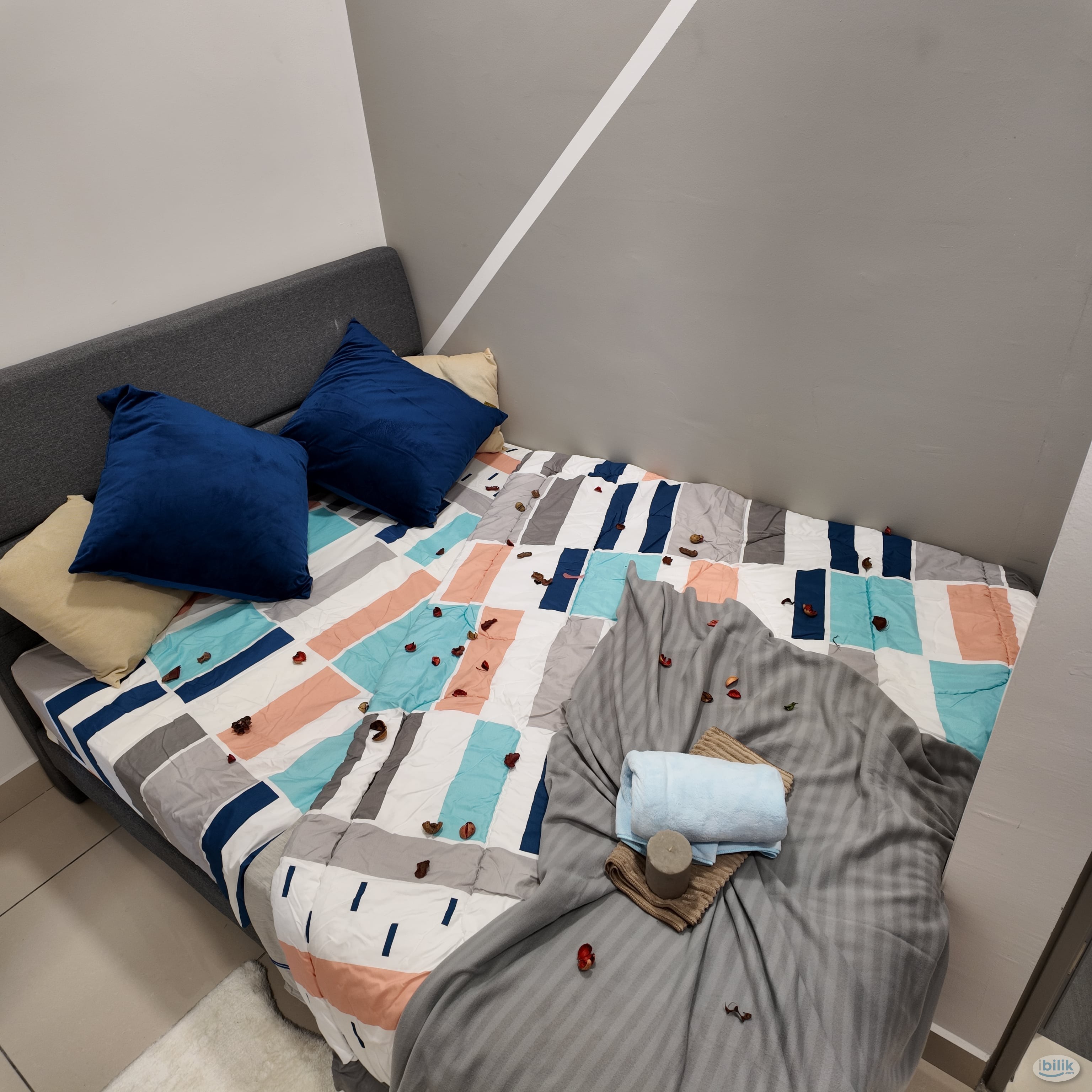 D7 (Blok Seven) Lagoon Perdana Condo Middle Bedroom With Balcony Unit NEW FURNITURES - Room For ...