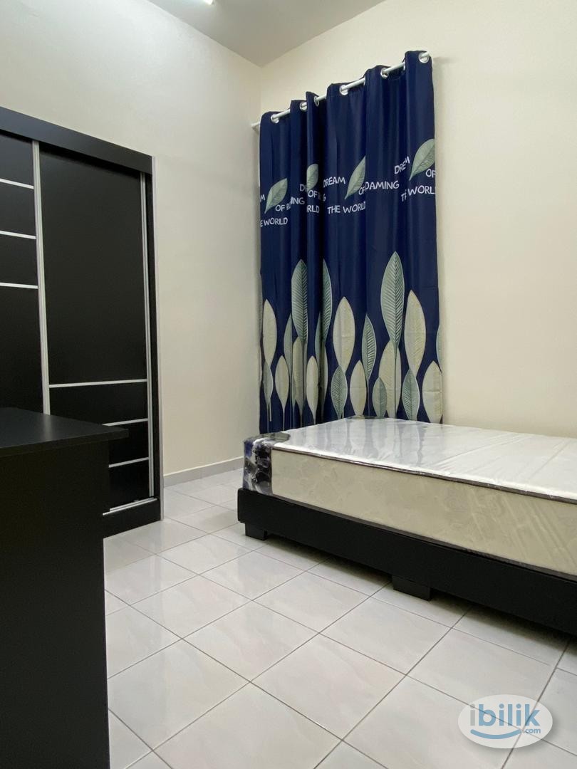 [6 MIns Walk to LRT!!!] Newly Renovated with Air Con Single Room at ...