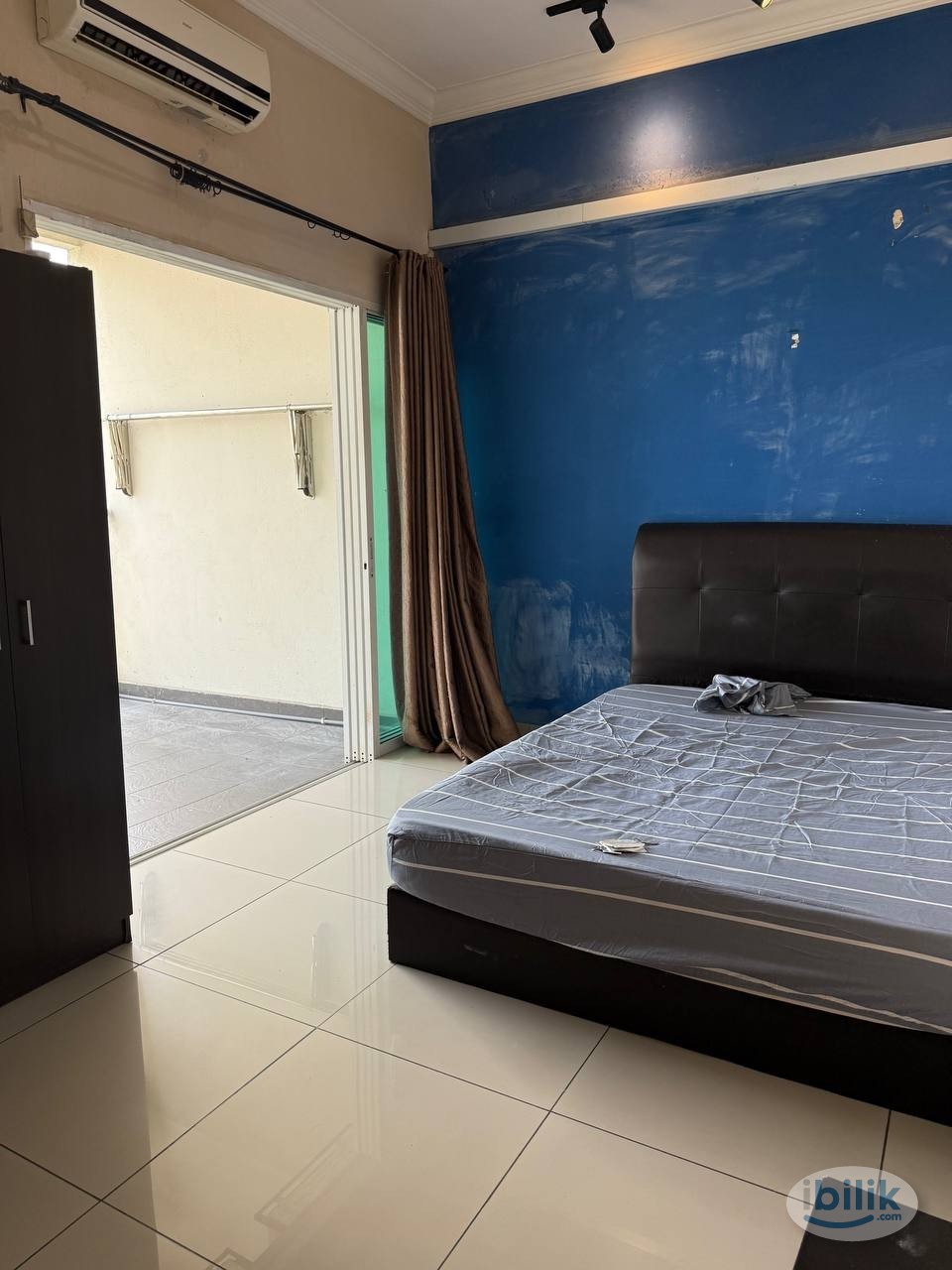 Nice View Balcony ROOM To Rent AT Impian Meridian - Room For Rent in