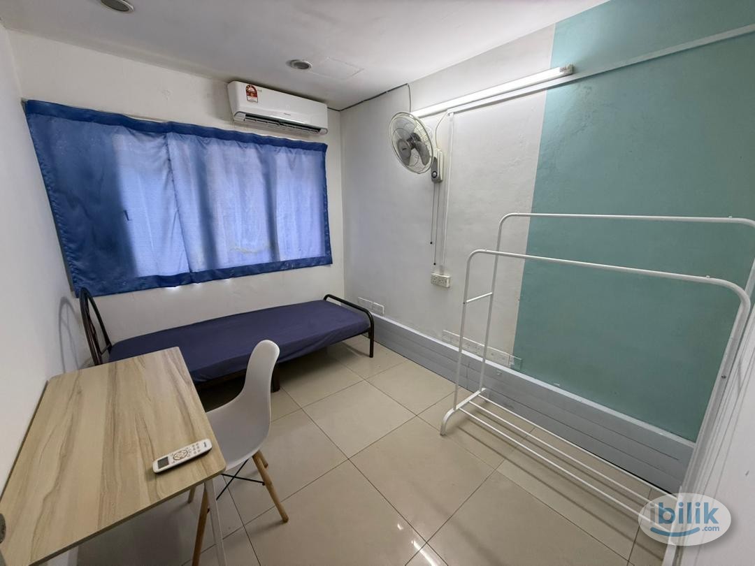 🌇MIDDEL ROOM FOR RENT 🚶🏻Opposite MRT Surian/IOI Damansara🧹Weekly Cleaning & Free Wifi - Room For ...