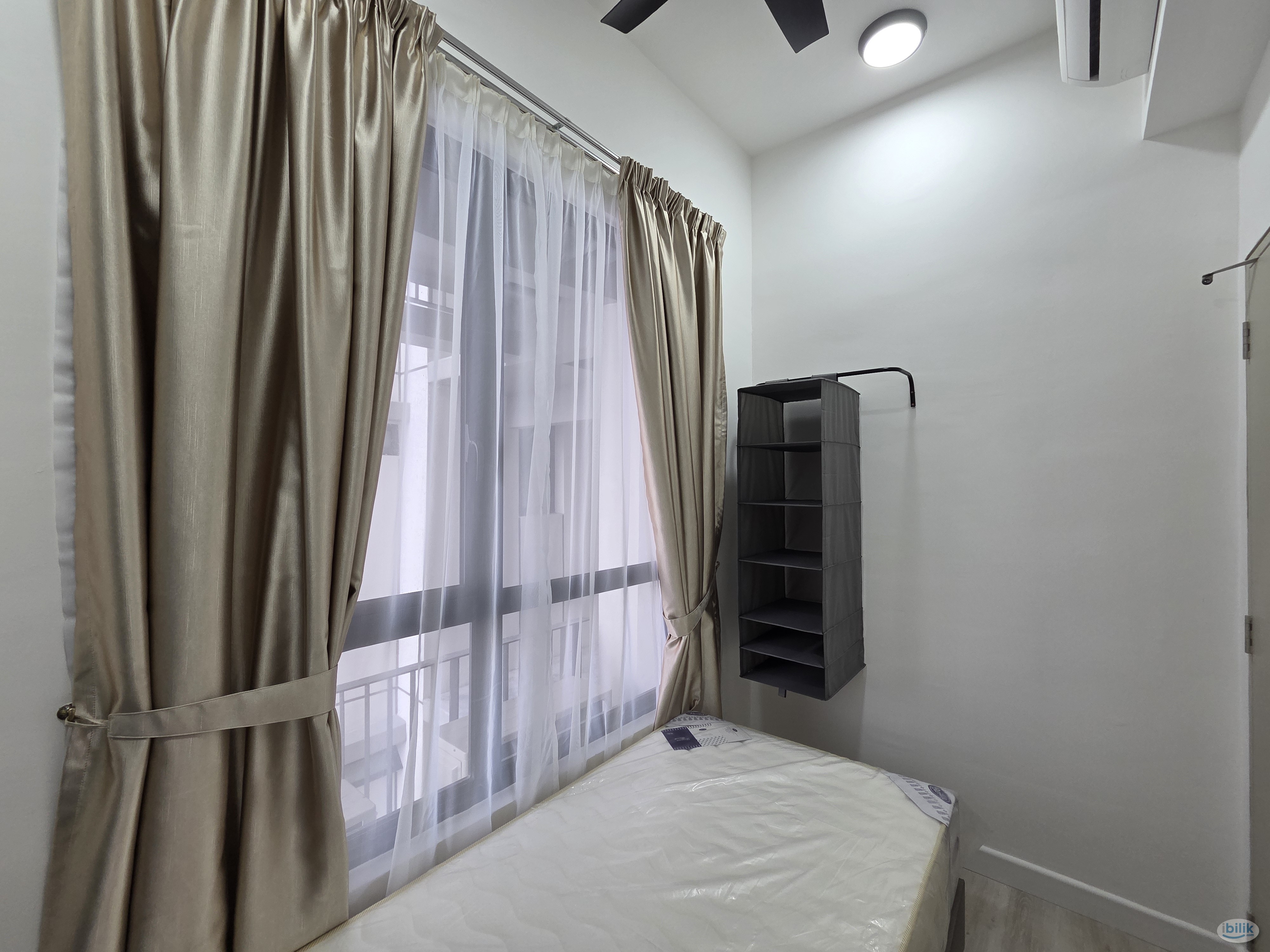Single Room Quinn Residence LRT Sri Rampai Wangsa Walk Aeon Big Lotus ...