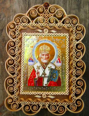 XXth Century Belarusian Craft- Wooden Filigree - Make Heritage Fun!