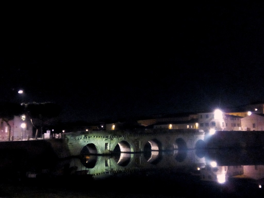 Augustus' arch and Tiberius' bridge: two Roman monuments in Rimini ...