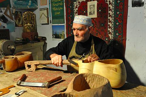 October Theme : Traditional Crafts and Craftsmanship - Make Heritage Fun!