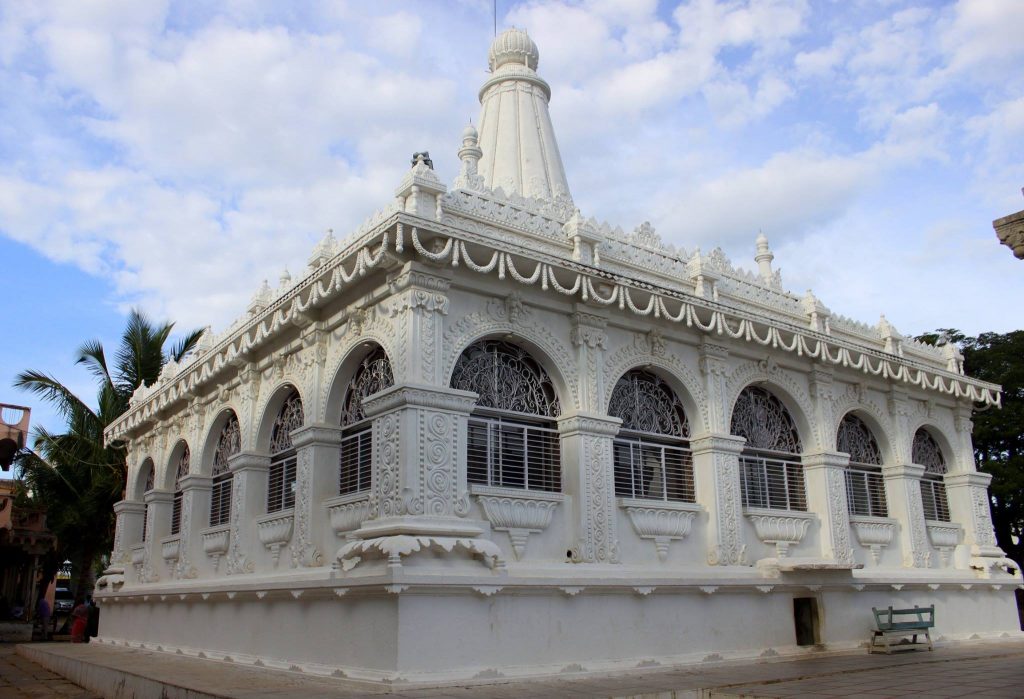 This Matha in Karnataka is an amalgamation of Hindu and Muslim ...