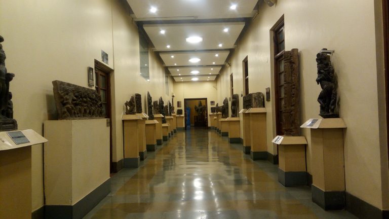 A crawl through the depths of the National Museum, Delhi - Make ...