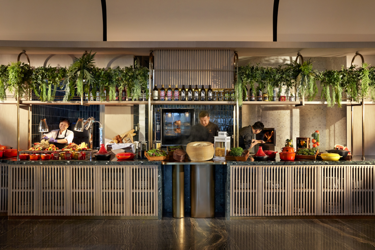 Verandah Rooftop Rotisserie Review: Buffets With Premium Meats