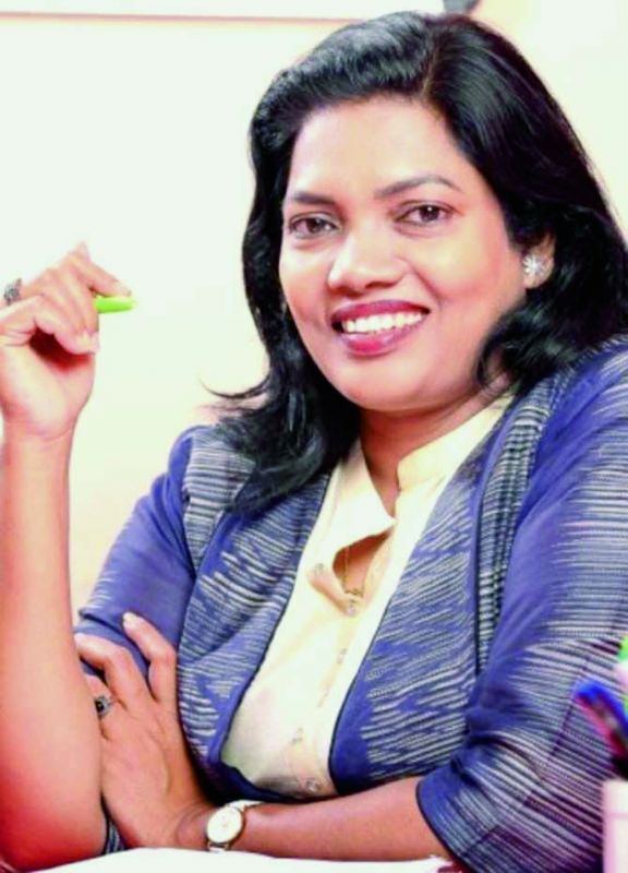 Imitating virtual lives