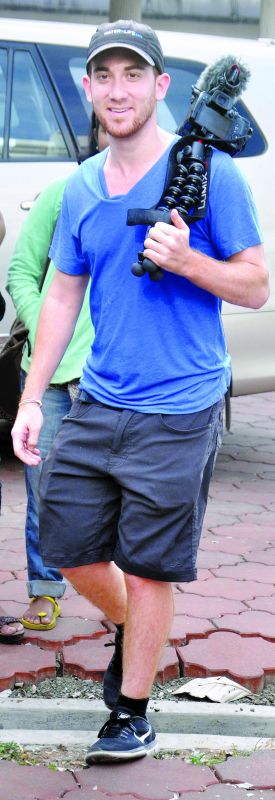 Drew drawn to the world map