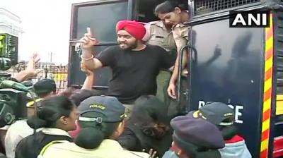 JNU violence: Protesters shifted from Gateway to Azad Maidan in Mumbai