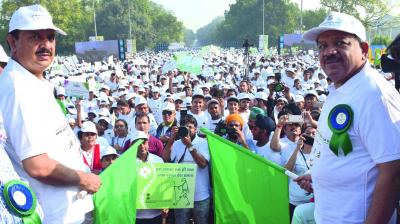 Scientists to develop pollution-free crackers