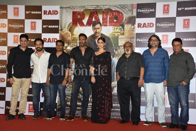 Raid trailer launch: Ajay looks dashing, Ileana shines in her saree look