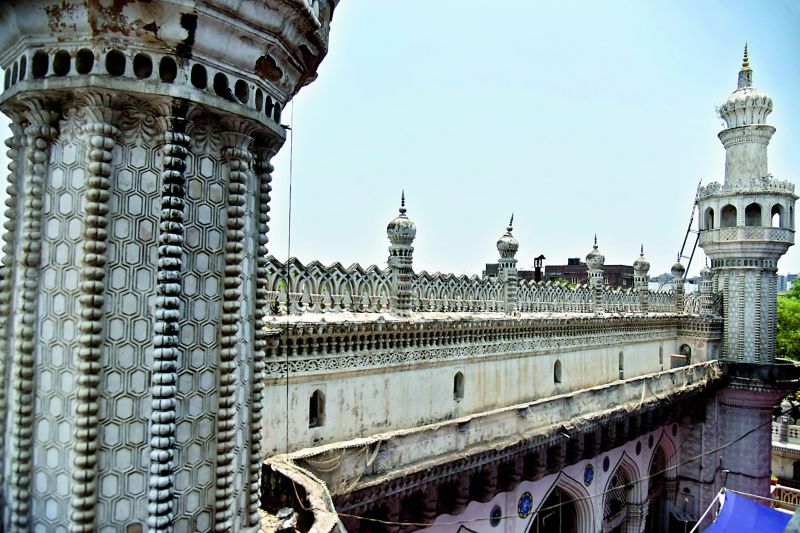 Hyderabad: The grandeur of Qutb mosque