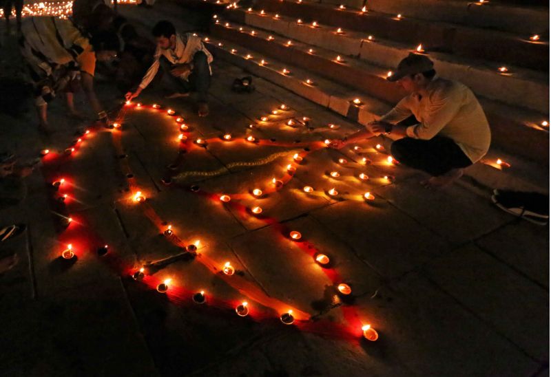 Celebrating the Diwali of the Gods in Varanasi