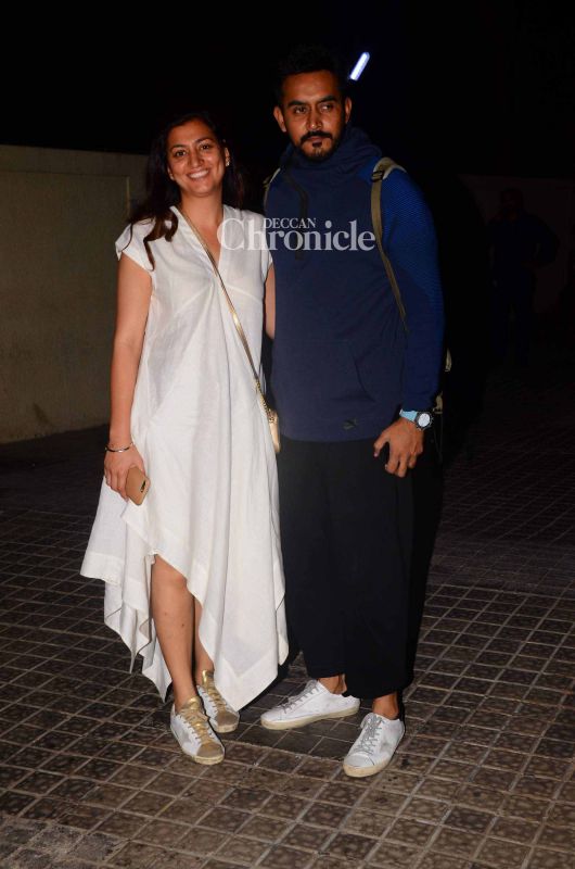 Badrinath Ki Dulhania: Bollywood stars come out to watch the film