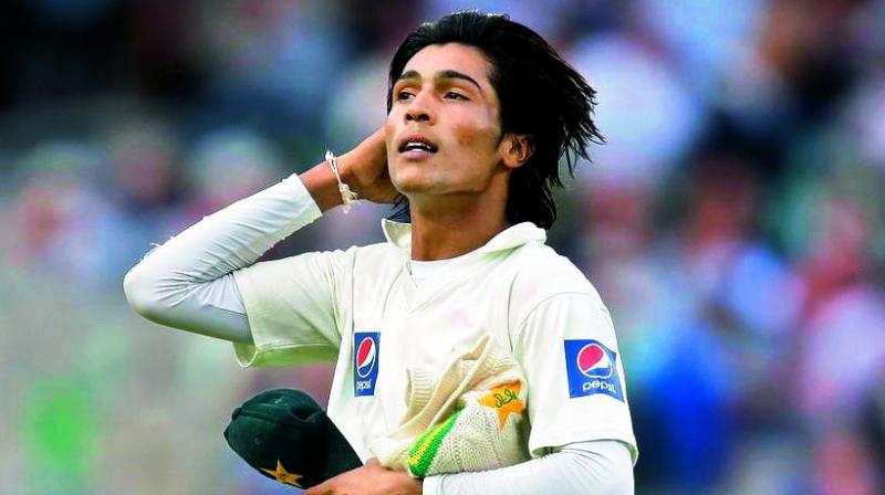 Pak selectors leave out struggling pacer Muhammad Aamir from WC squad