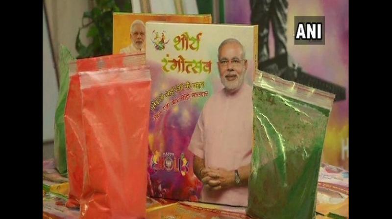 ‘Chalo milkar rang udaayein, Modi sang holi manaayein’: BJP sells ...