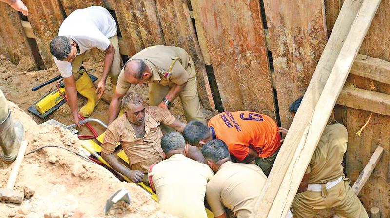 Chennai: Underground trench caves in, kills one in Sholinganallur