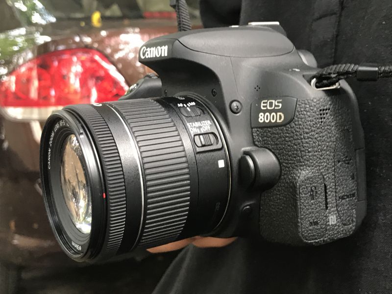 Canon EOS 800D: An all-rounder for a beginner's upgrade