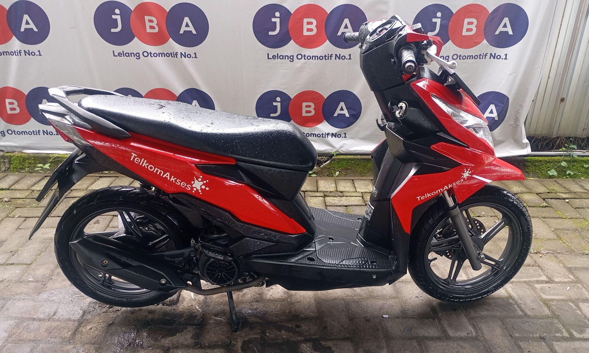 Lelang Motor LOT No. 102 HONDA BEAT ESP CBS ISS FI CW 108 2019 MERAH ...
