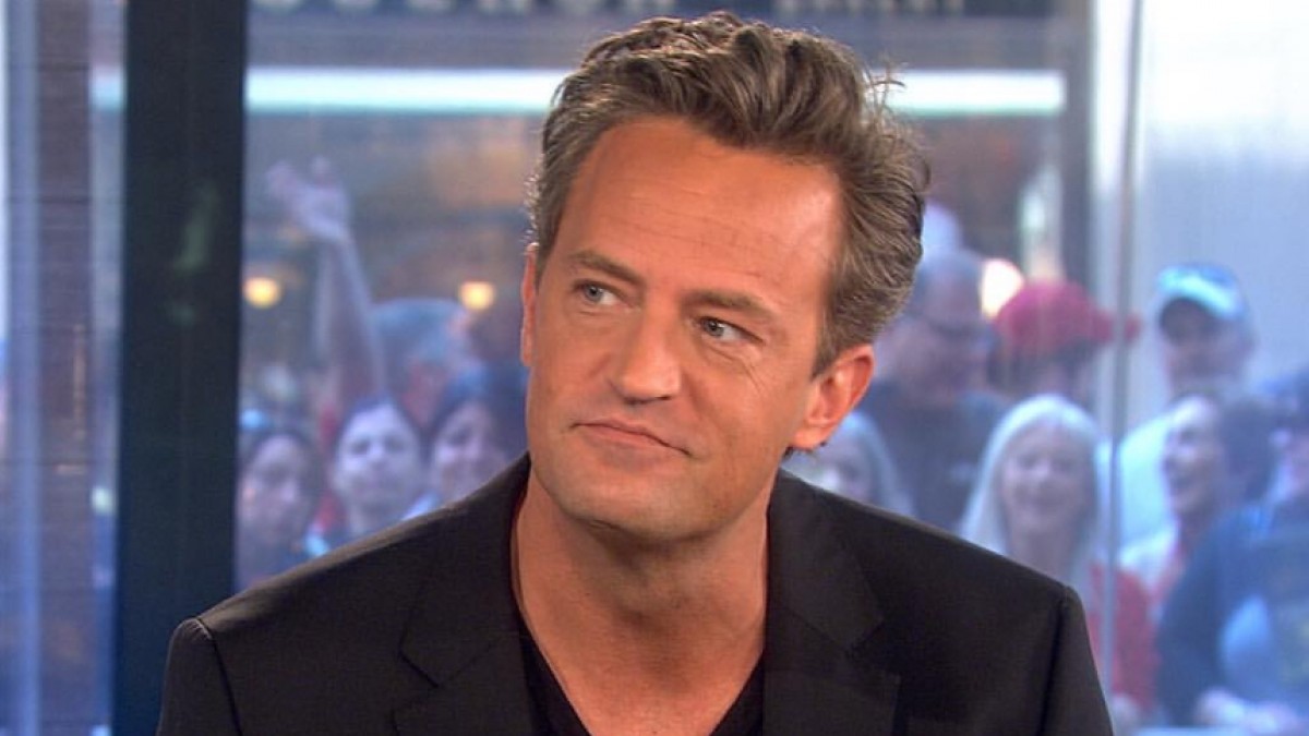 Matthew Perry's Assistant Found Him Underwater In Hot Tub