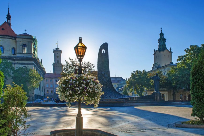 Wonders Of Ukraine: From tunnel of love to forts, Ukraine is famous for ...